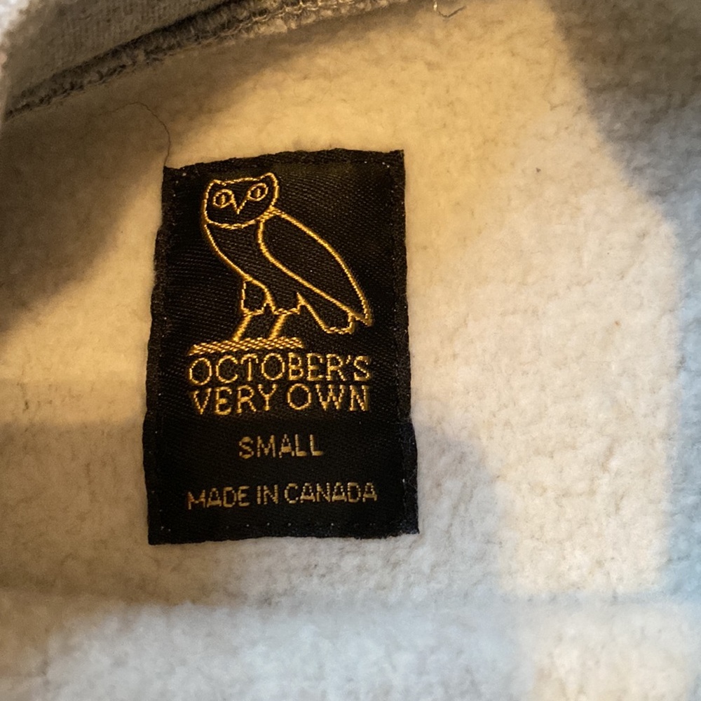 1000% Authentic Drake’s Ovo October’s Very Own Gray S… - Gem
